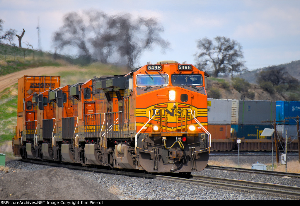 BNSF 5498